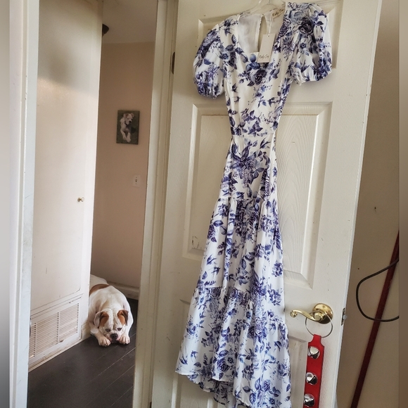 Ruby Sees | Dresses | Selfie Leslie Dress Brand Is Ruby Sees Brand New ...